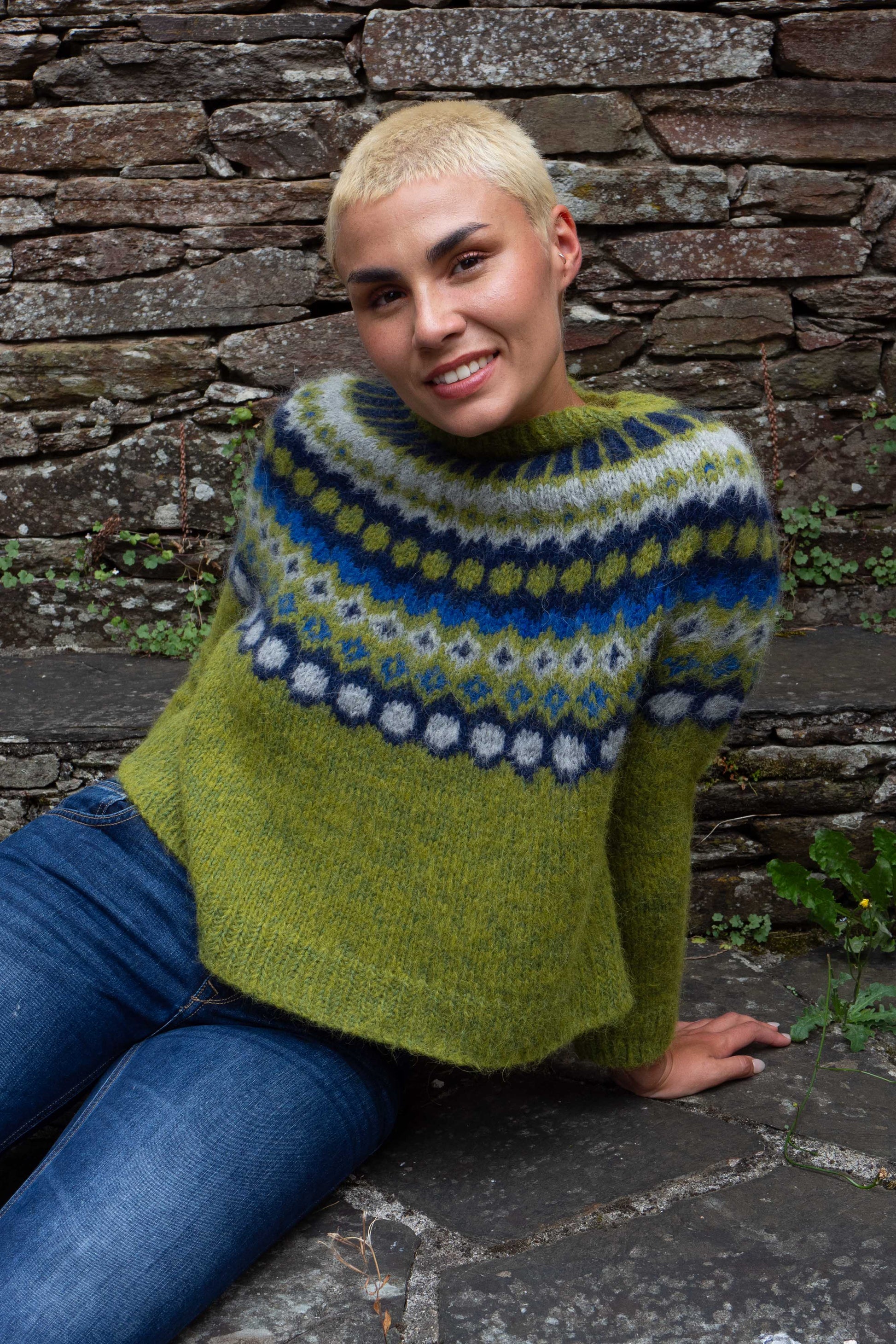 Lalura prendas de punto tejidas a mano – Lalura Design